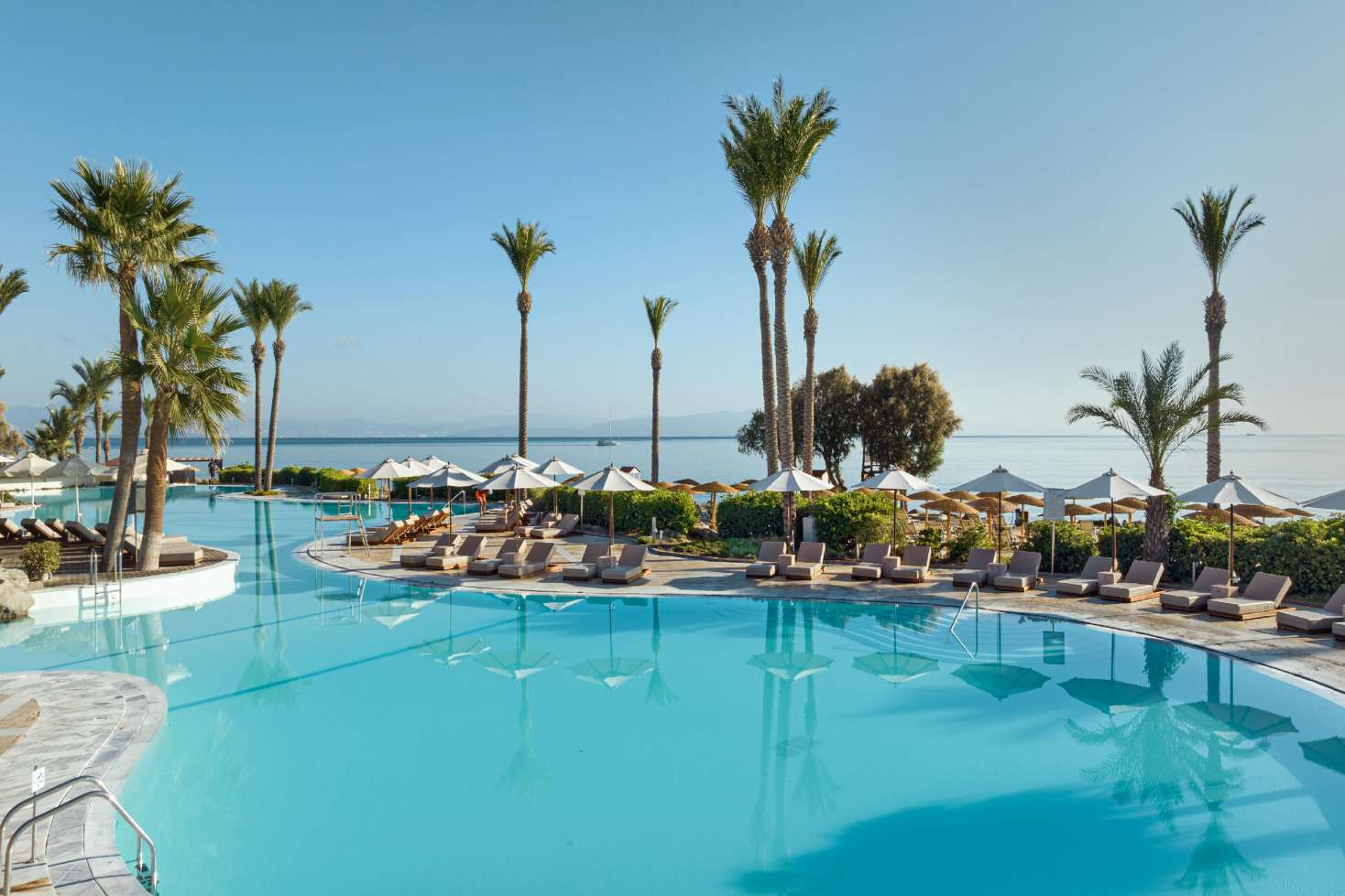 Grecotel LUXME Kos, Greece | Blue Bay Travel