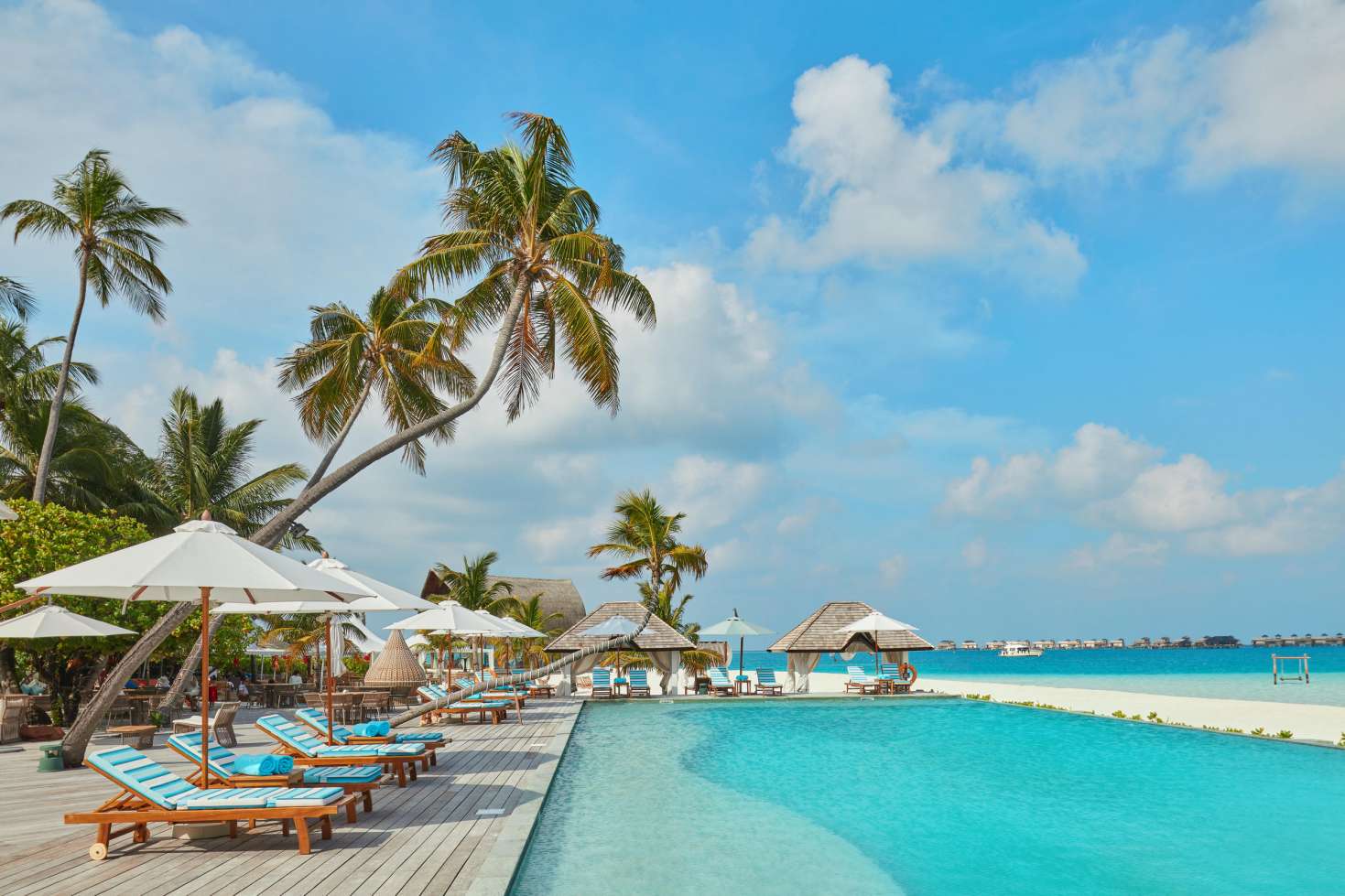 Angsana Velavaru, The Maldives | Blue Bay Travel