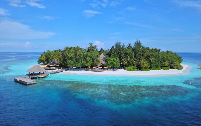 Maldives: Idyllic 5* Private Island Experience w/FREE Beachfront Villa Upgrade & Extras - Save ...
