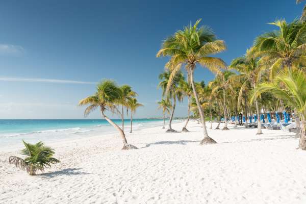 Worldwide Holidays 2025/2026 | Spring Holiday Sale | Blue Bay Travel
